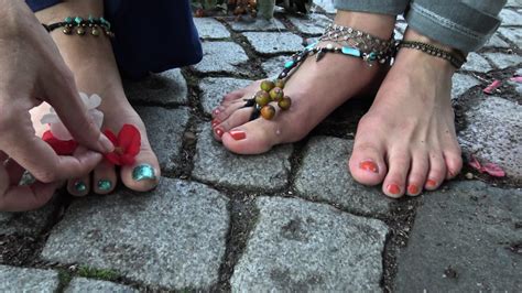 Barefoot Walk Eporner