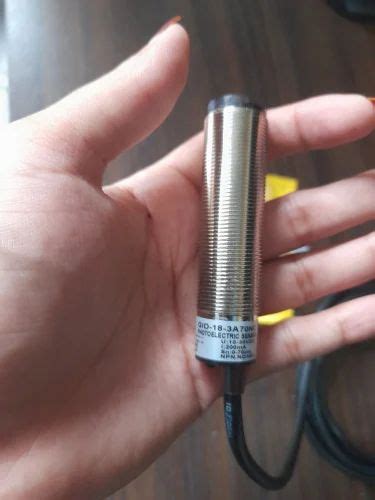 Ideal GID 18 PE 3A70NC Diffuse Beam Photo Sensor At 575 Piece Diffuse Sensor In Mumbai ID