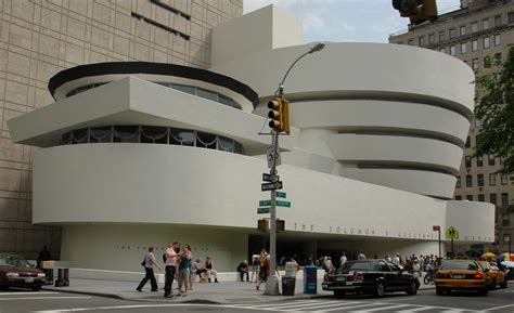 Who Designed The Guggenheim Museum