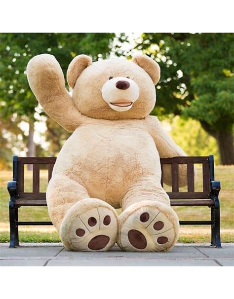 Huge Teddy