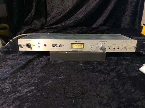 Protech Audio 66303 Silver Reverb