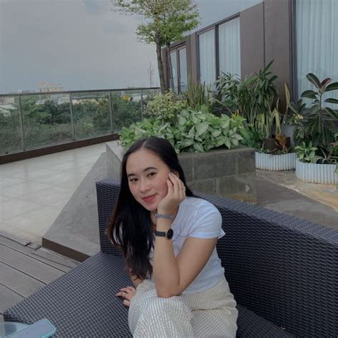 Febri Dwi Human Resources Assistant San Marino Linkedin