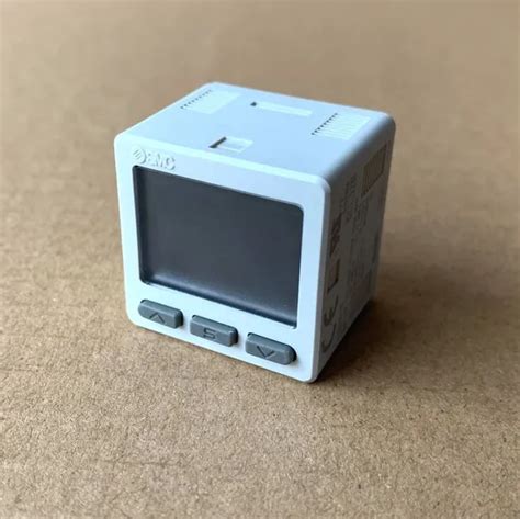 Smc Ise20a Digital Pressure Sensor 3 Screen 2 Output With Analog Ip40