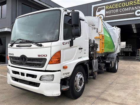 2015 Hino Gh Compactor Racecourse Motor Company