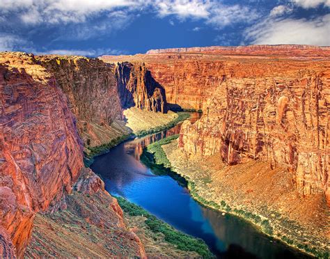 Canyon Colors Bandb Page