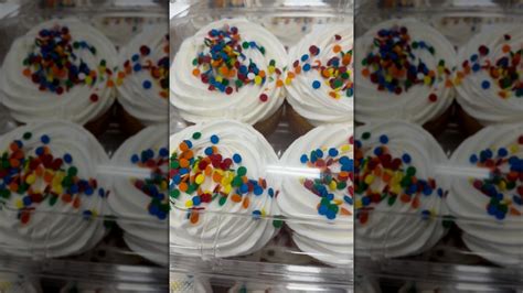 Costcos Giant Sprinkle Cupcakes Have Returned To Stores