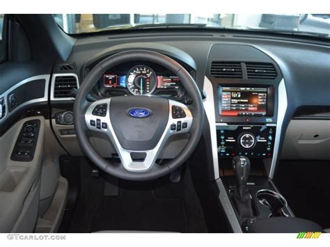 2015 Ford Explorer Limited 4wd Medium Light Stone Dashboard Photo