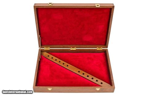 Walnut Dipslay Case For 2 Handguns