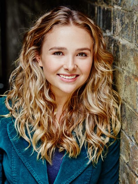 Sofia Nolan Biography Height And Life Story Super Stars Bio