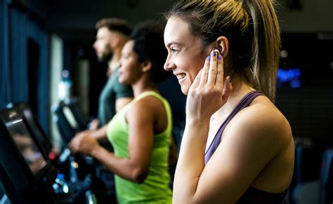 The Best Headphones To Work Out With At The Gym This Year