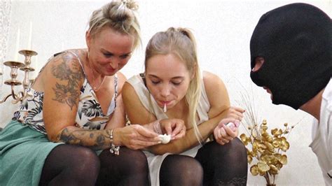 Queen Hanna And Mistress Jane The Most Disgusting Snack In The World Boss Girls Clips4sale