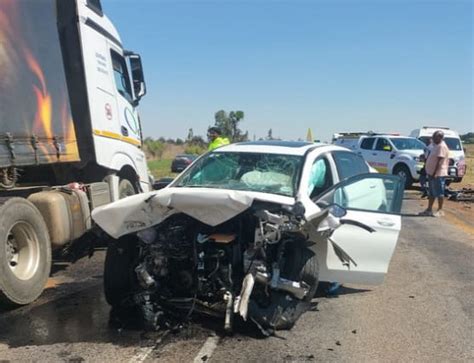 Vier Sterf In N12 Botsing Potchefstroom Herald