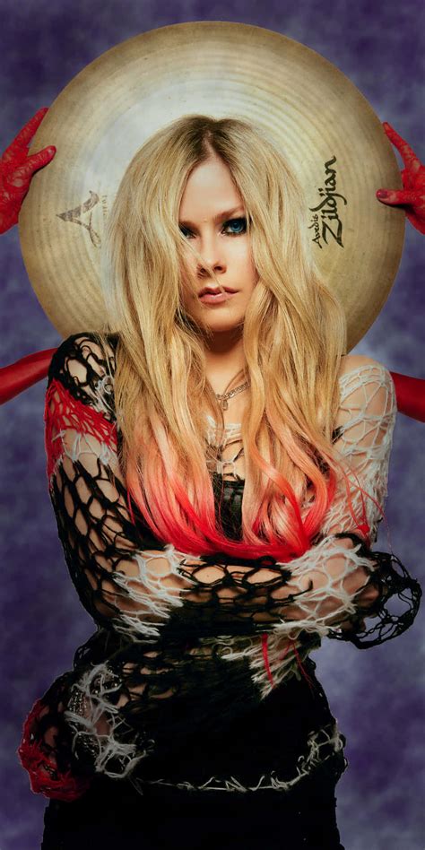 100 Avril Lavigne Backgrounds