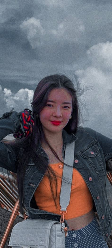 ITZY Lia Wallpaper