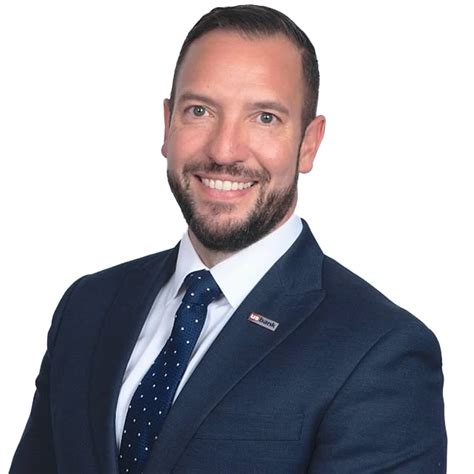 Wealth Management Banker Eric Rocks Geneva Il Us Bank