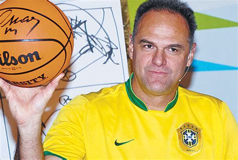 Morre Oscar Schmidt Lenda Do Basquete Brasileiro E Mundial Jovem Pan