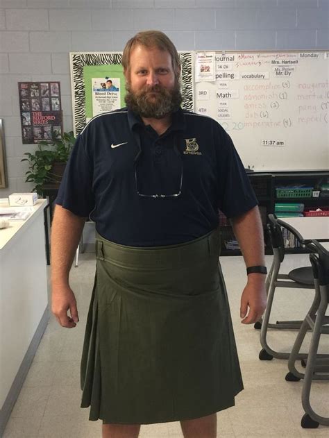 How To Make A Cargo Kilt Kilt Kilt Pattern Modern Kilts