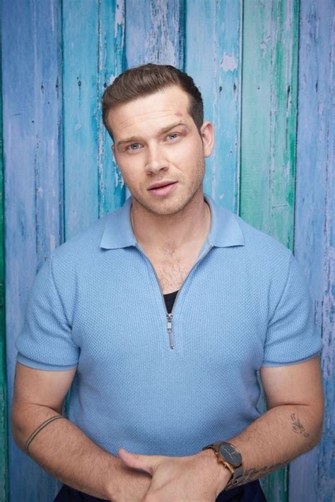 Oliver Stark Looking Good In Blue Rladyboners
