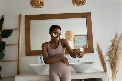 Bathroom Selfies Photos Download The Best Free Bathroom Selfies Stock