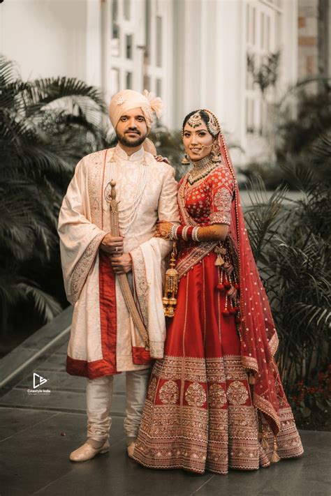 Wedding Couple Photoshoot Rajasthani Wedding Couple Poses Royal