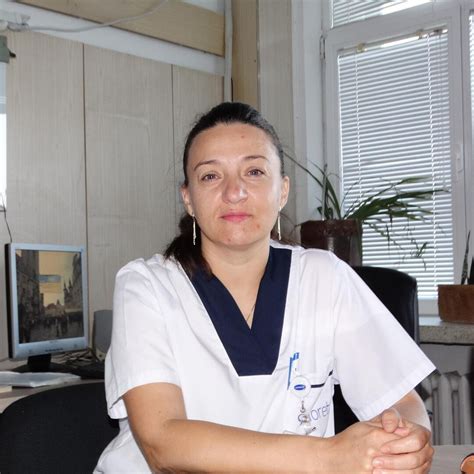 Ивелина Христова Медицинска сестра Credoweb