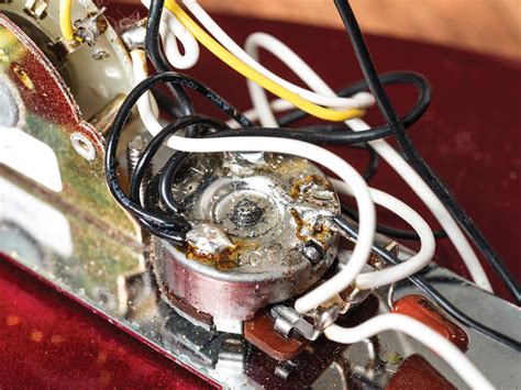How To Replace An Electric Guitar Potentiometer