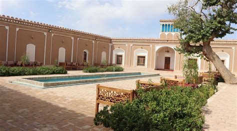 سرای زنده دلان واحد شاعر بوم گردی در فردوس جاباما