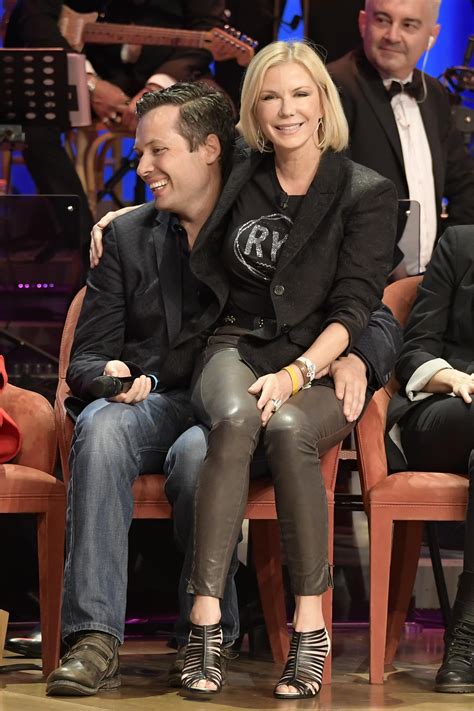 Katherine Kelly Langs Feet