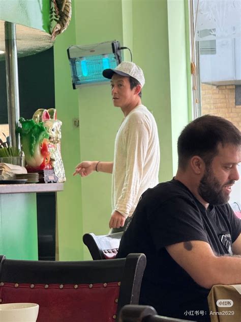 陳冠希被偷拍竟沒發火！網驚呼「他真的變了」 Bigmedia鉅聞天下