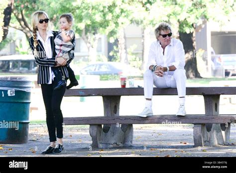 Kimberly Stewart And Her Daughter Delilah Del Toro With Rod Stewart At
