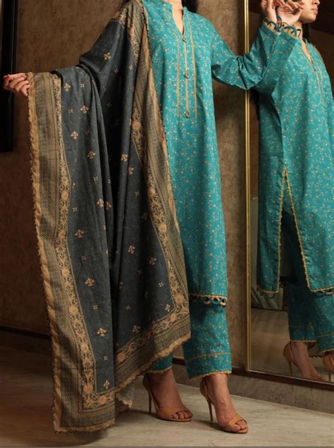 Winter 2025 Cambric Collection Freelance Work Wareesha Khan