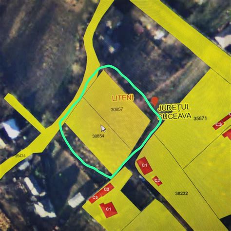 Teren Intravilan Corni Liteni Corni • Olxro
