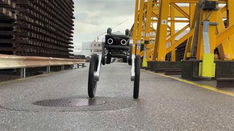 Video Meet The Ai Powered Security Guard Robot On Patrol In