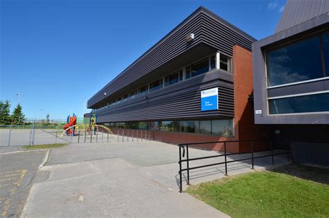 École La Source Centre De Services Scolaire René Lévesque