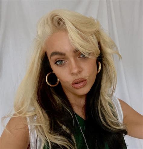 Up And Coming Irish Comedian Anna Clifford Gossie