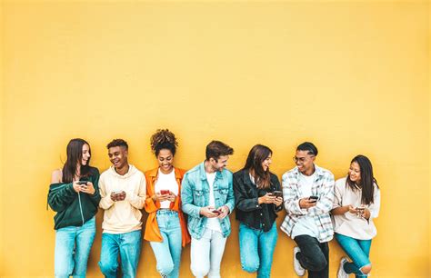 beat the algorithms by turning your online audiences into email