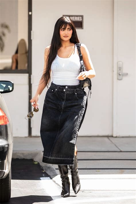 Kylie Jenner Street Style