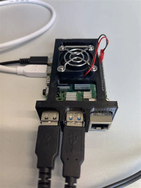 Raspberry Pi 4 Fan Holder By Henne The Harlekin Makerworld