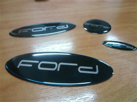 Шильдик форд самоделка на металлической основе. — Ford Focus III ...