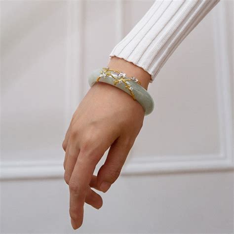 Jadeite Jewellery Jadeite Bracelets Earrings And More Risis