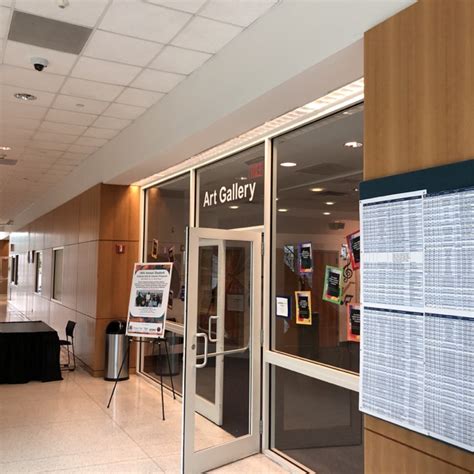 460 Art Gallery At Uconn Stamford