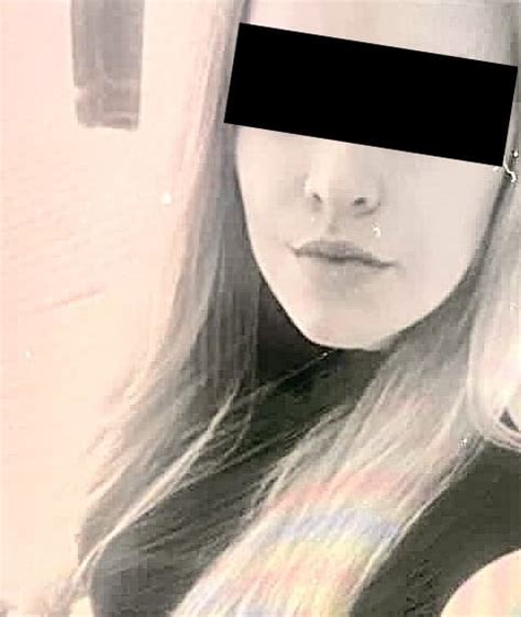 Verbotene Liebe Hinter Gittern Bild Podcast Zu Sex Skandal In Deutschem Knast News Bildde