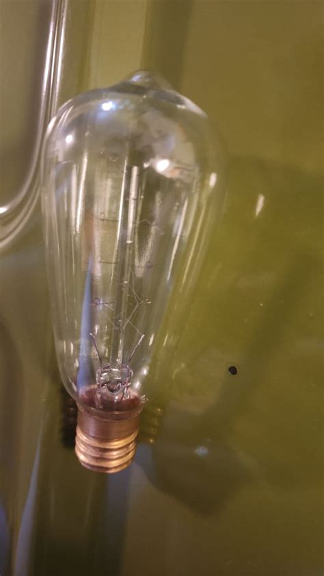 I need help identifying thos specific light bulb. 20V 7W Incandescant ...