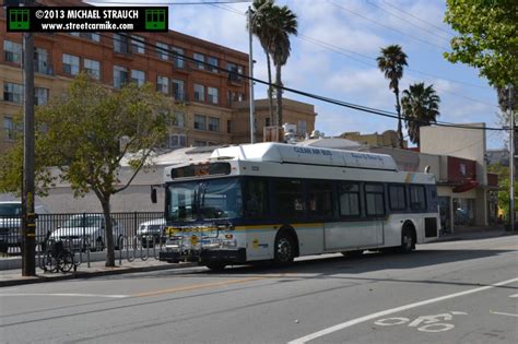 Santa Cruz Metropolitan Transit District New Flyer D40lfc Buses 2225
