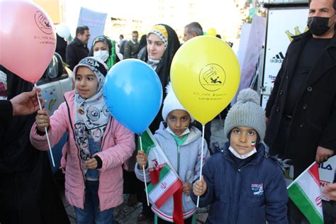 شرکت مسئولان، کارمندان و زبان‌آموزان کانون زبان ایران در یوم الله ۲۲