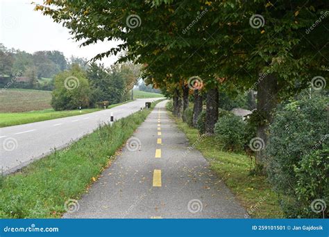 Two Lanes Cycle Path Running Parallel With A Main Road Stock Image