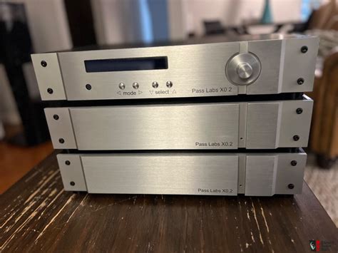Pass Labs X02 Preamplifier Exceptional Performance Free Gta Delivery Photo 5410115 Canuck