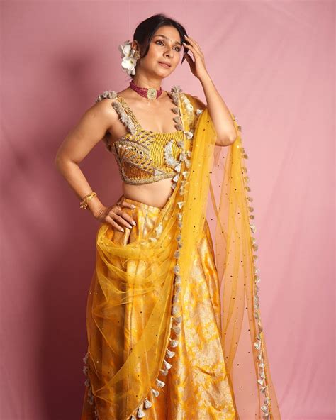 Tanisha Mukherjee Rbeautifulindianwomen2