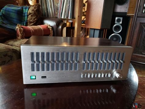Sansui Se 7 Stereo Graphic Equalizer In Excellent Condition For Sale