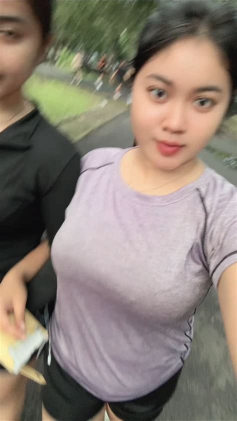 Ica Jangan Lupa Olahraga Ya 💦 Instagram